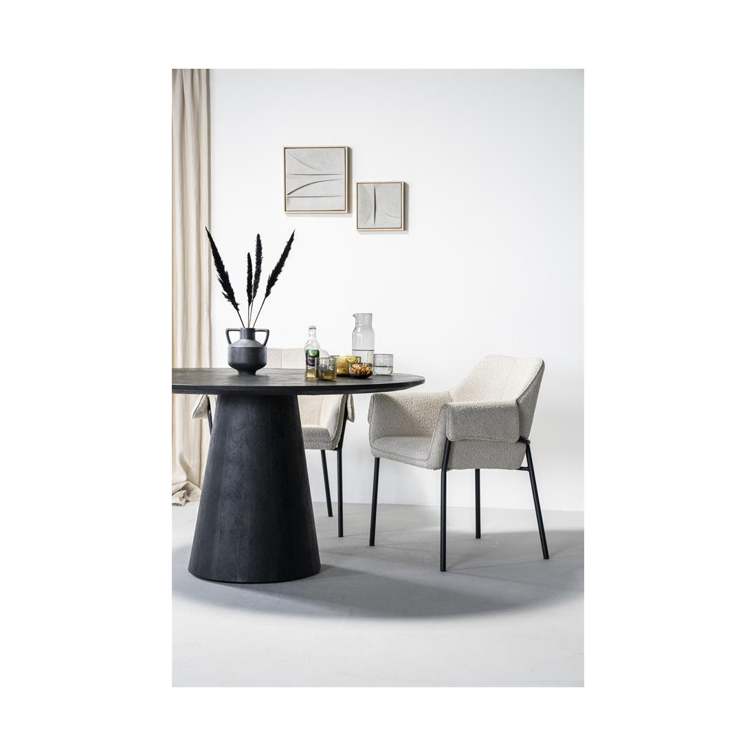 Table ronde de salle à manger moderne noire