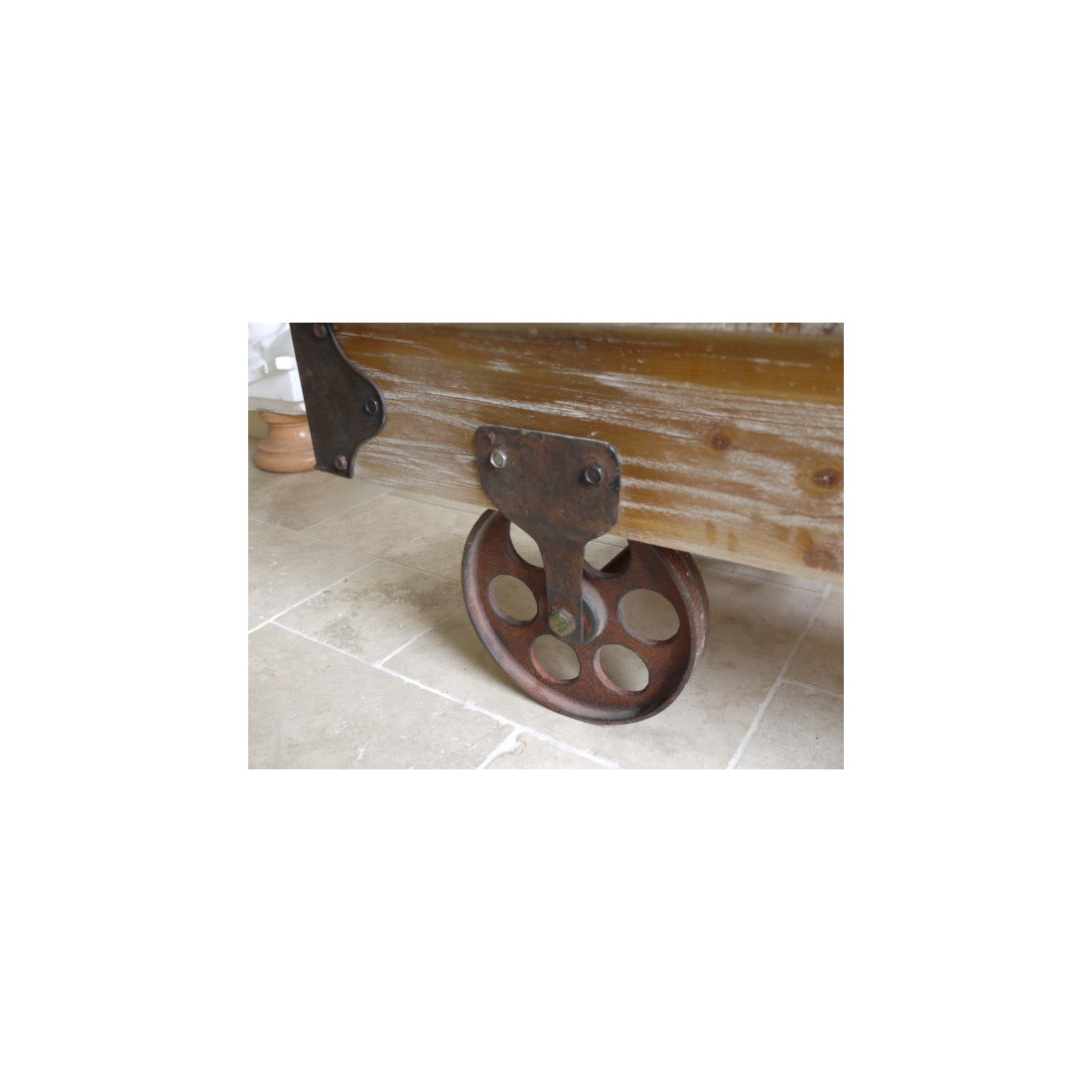 Table basse roulante industrielle